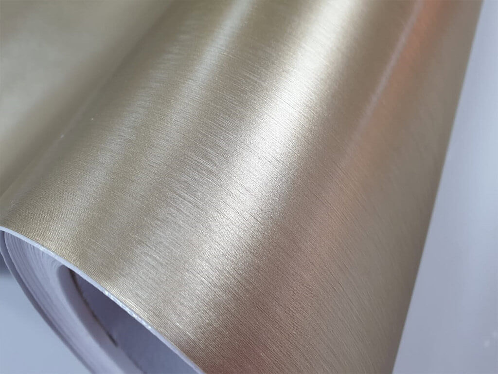 Autocolant cu efect metalic bej Brushed Champagne, Folina, 152 cm lăţime