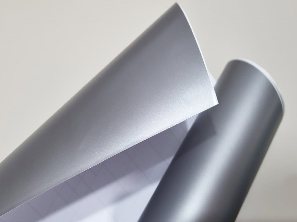 Autocolant gri argintiu cu aspect mat, Folina, rolă de 75x200 cm