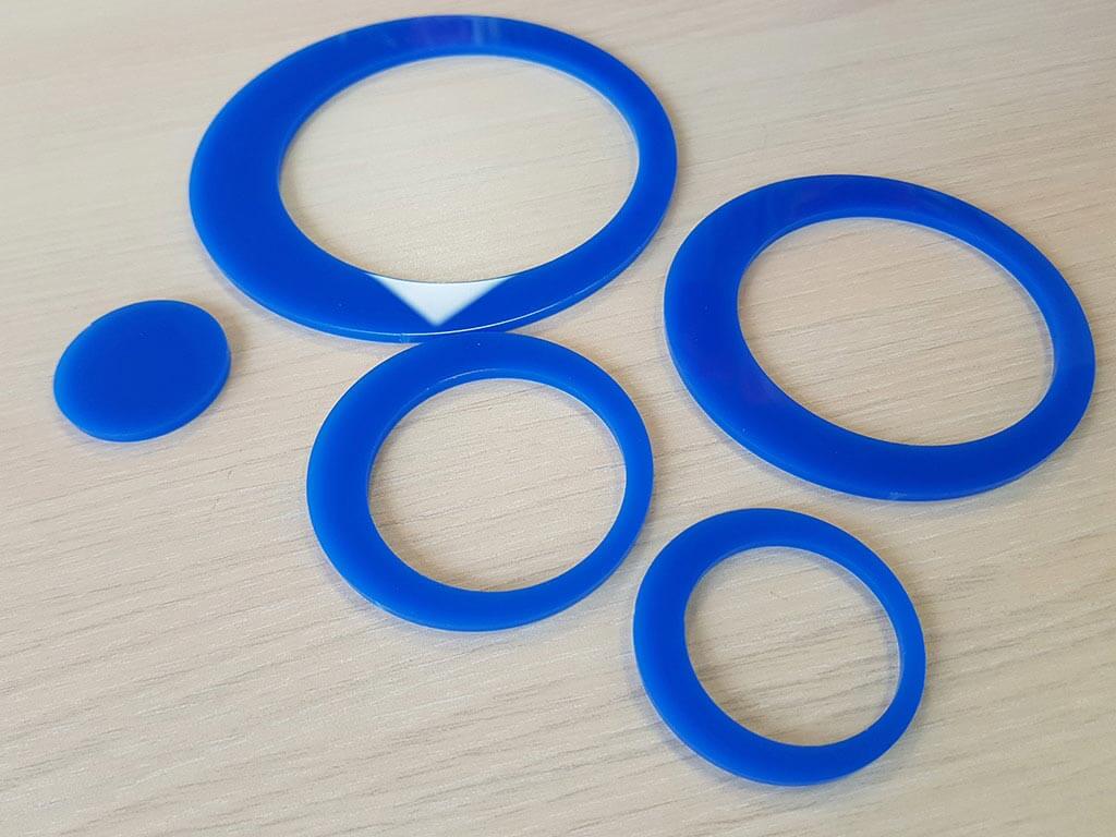 Decoratiune cercuri albastre, Decoratiuni perete, Folina