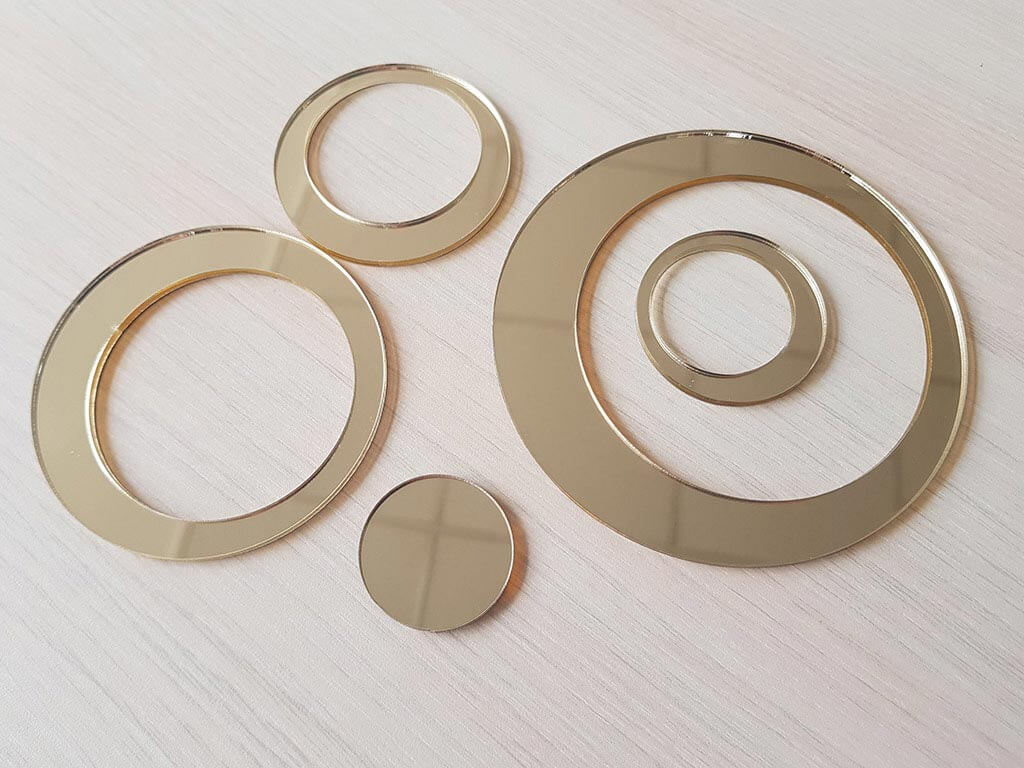 Decoratiune perete cercuri oglinda aurie | Decoratiune Folina