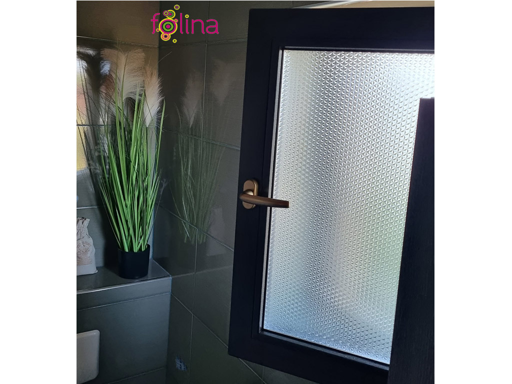 Folie geam autoadeziva, folie translucida, ofera intimitate, model Steps