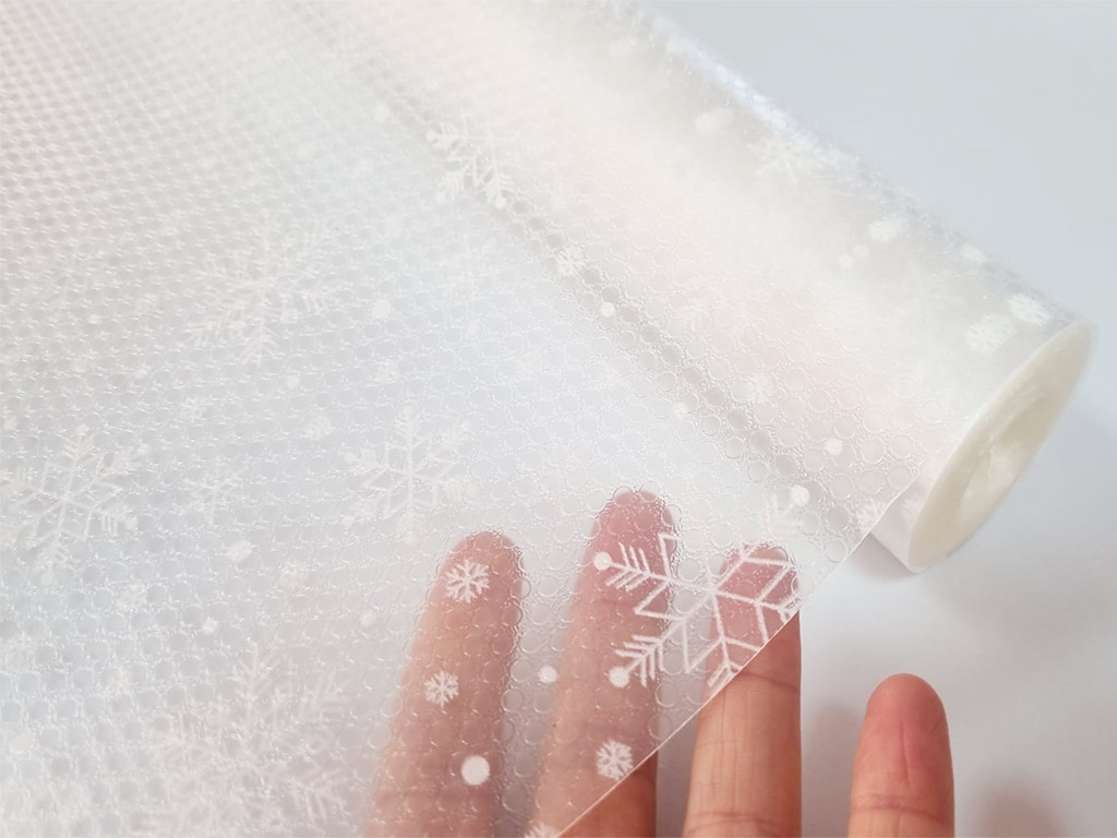 Folie protecţie sertar, EVA incolor cu model alb, material impermeabil ...