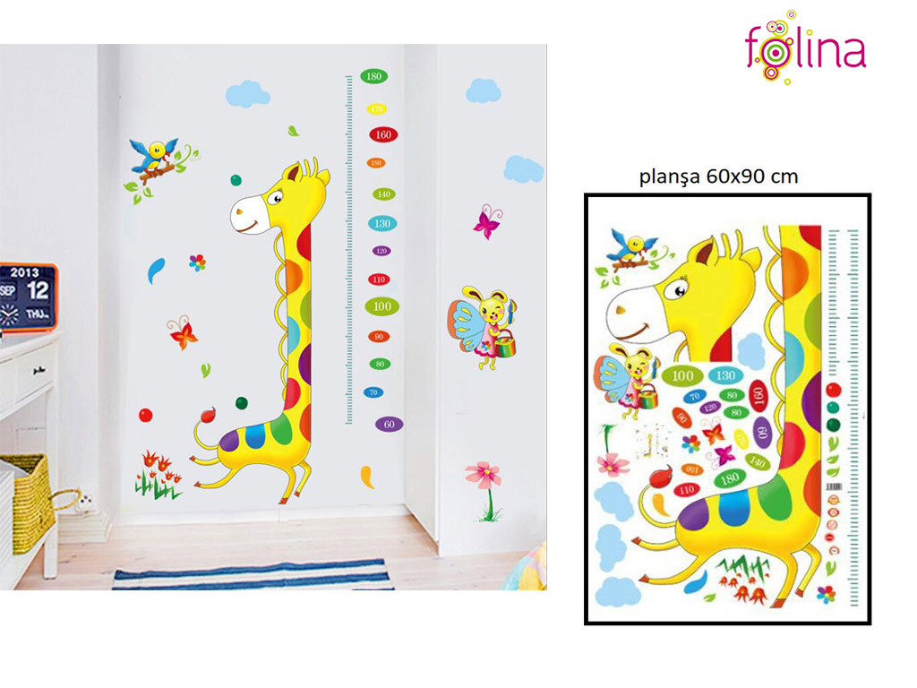 Sticker cameră copii Girafa multicoloră, cu gradaţie metru