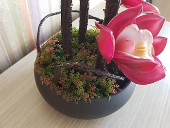 Aranjament flori artificiale Orhidee rosie